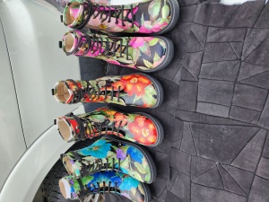 Hand Painted boots | Moccasins and slippers | Kozi Toez Handcrafted ...